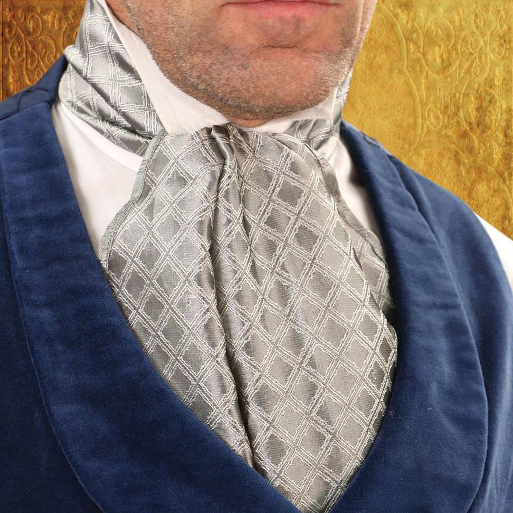 How To Tie A Civil War Cravat